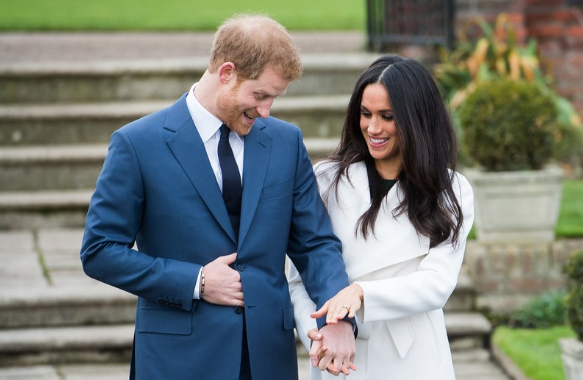 Begini Penampilan Perdana Pangeran Harry Meghan Markle Usai Bertunangan