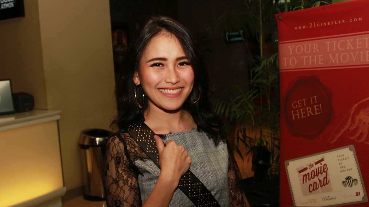 Transformasi Gaya Ayu Ting Ting Dulu Hingga Sekarang 0239
